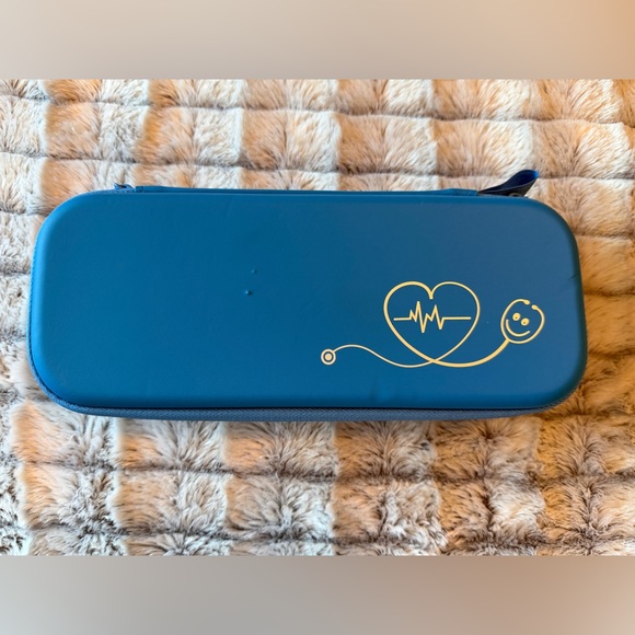 butterfox | Office | Blue Heartbeat Design Butterfox Hardshell Caseeuc ...